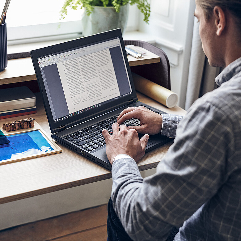 7 ergonomic tips for healthy working in the home office