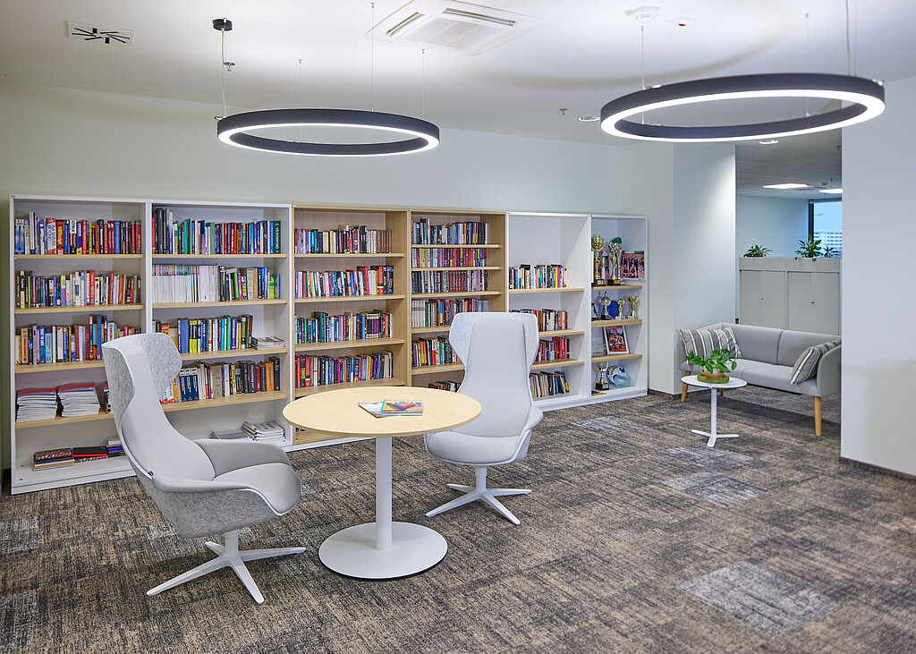Nexi aligns its office equipment with the brand book