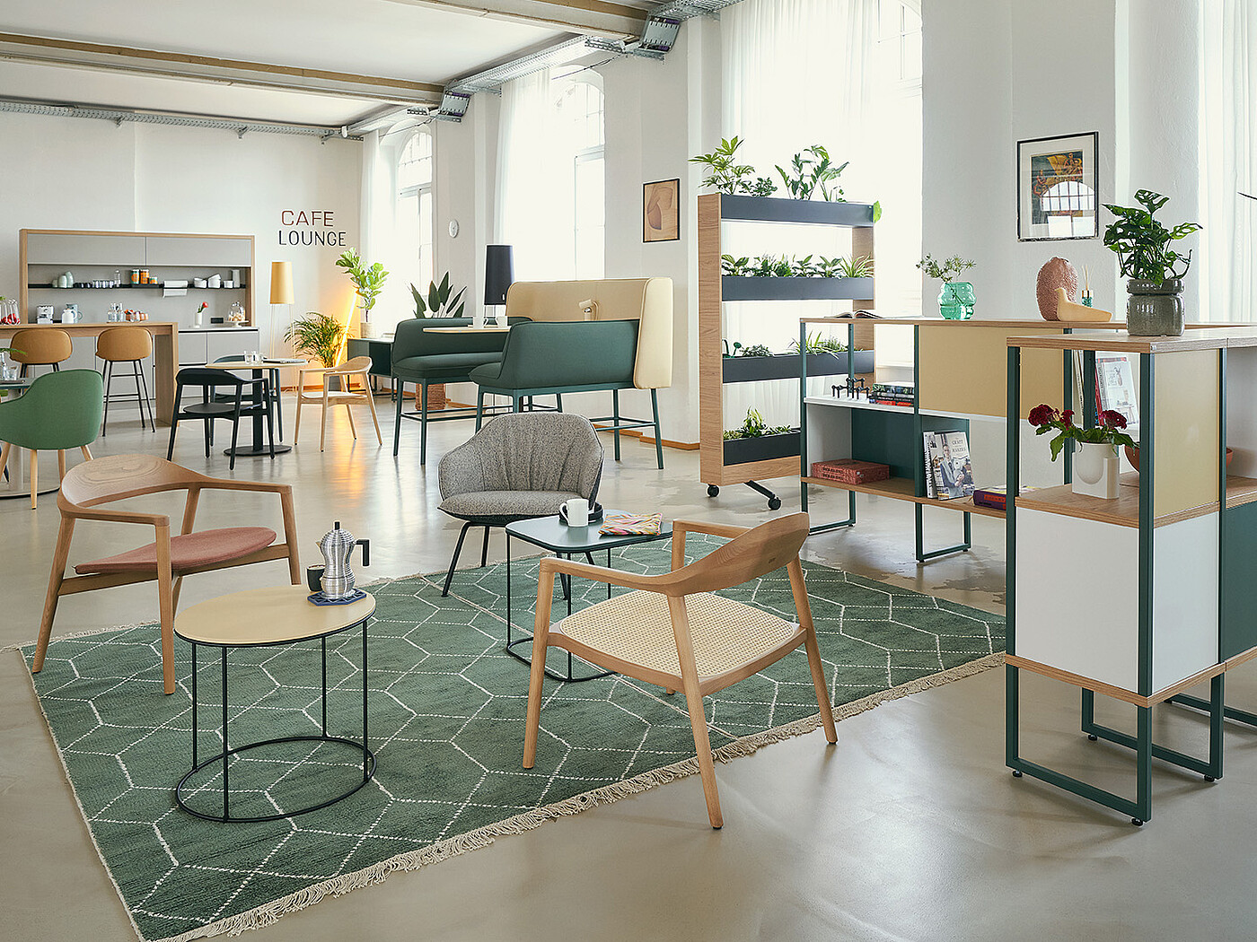 Zwischen Loungebereich und Arbeitsplatz: Die Flexibilität des Smart Cafés