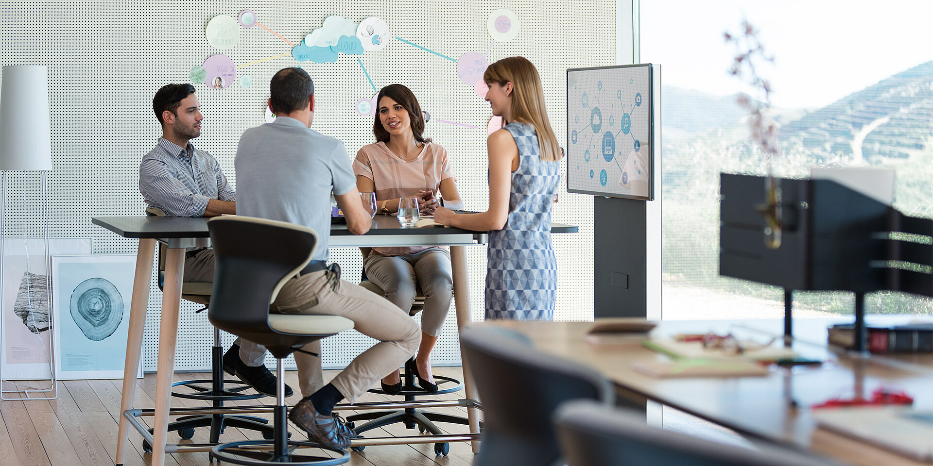 mastermind high desk