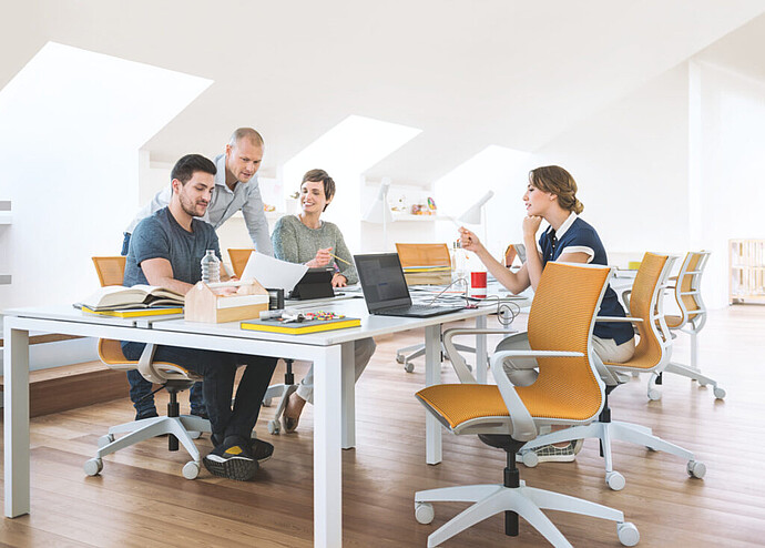How to Choose the Right Conference Chairs for your Office