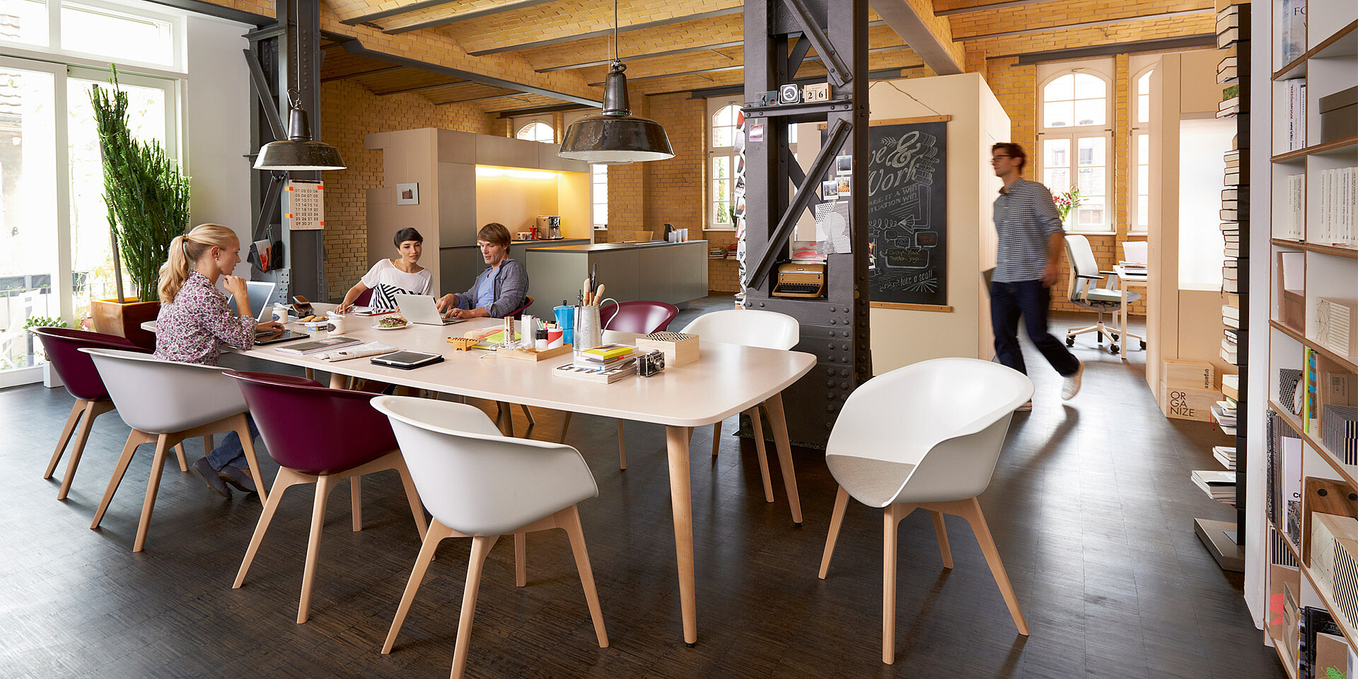 mastermind conference table - the large office table