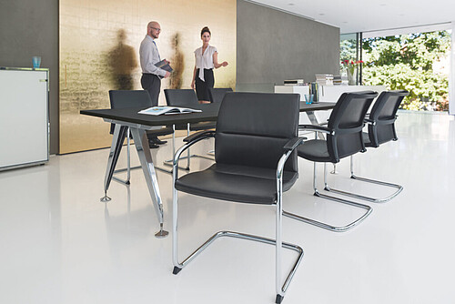 How to Choose the Right Conference Chairs for your Office