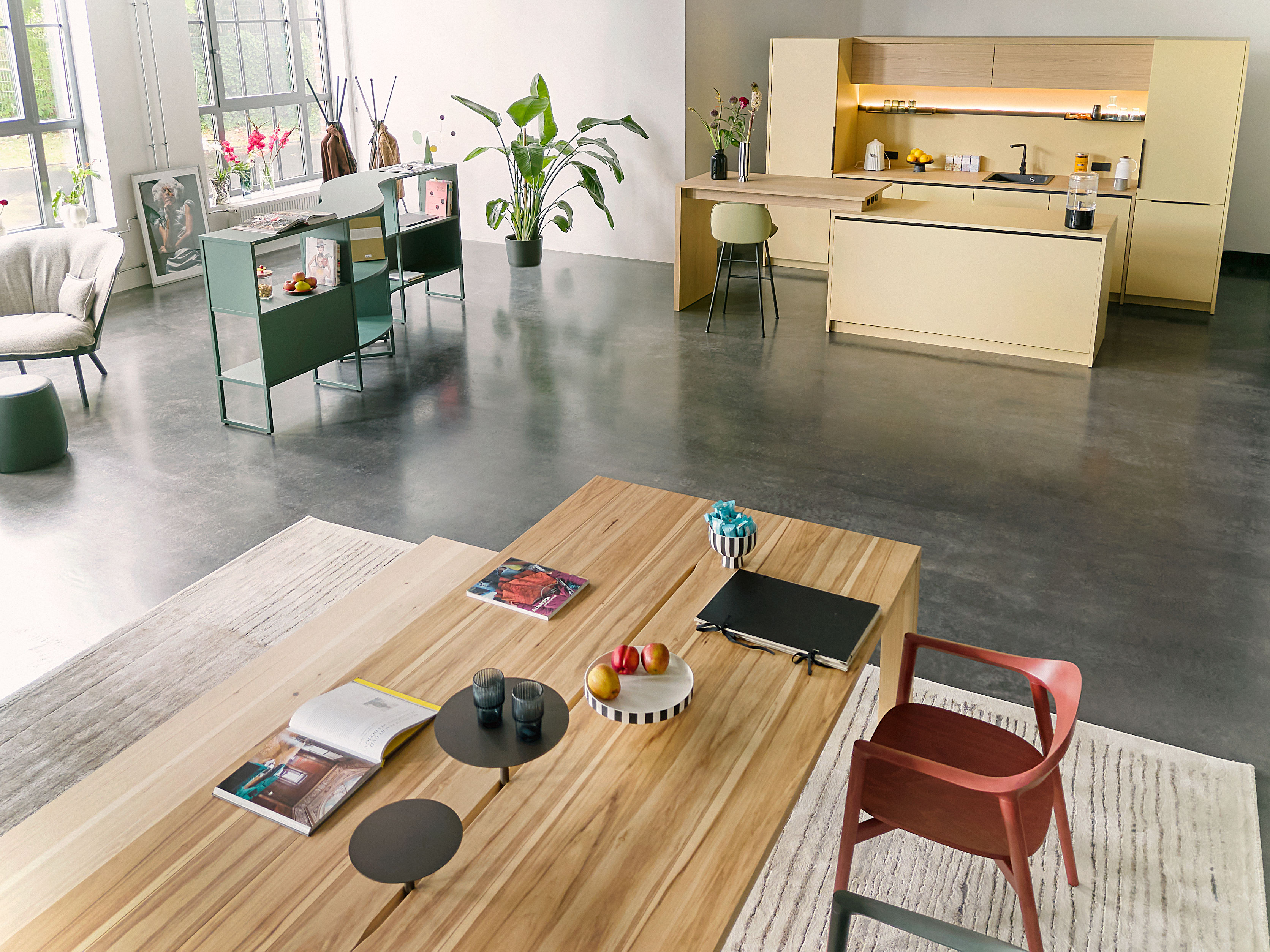 A Central Hub in the Office: Sedus Completes Its Modular Bar System ...